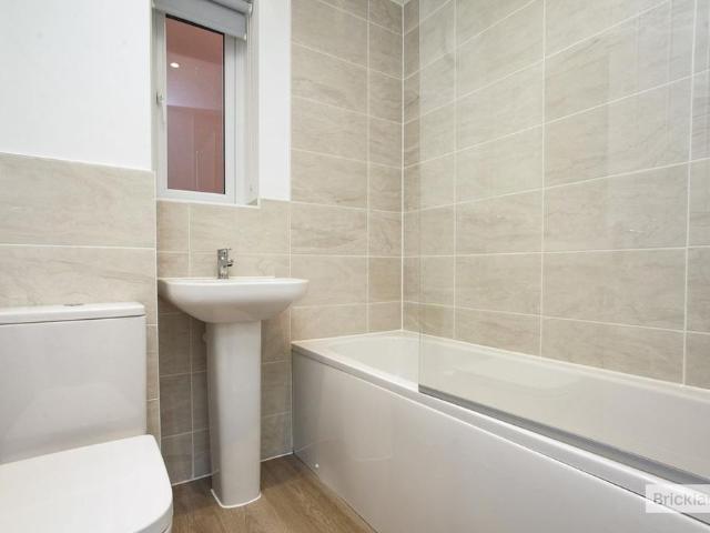 2 bedroom house to rent