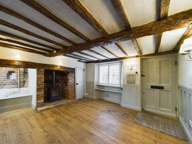 2 bedroom house to rent
