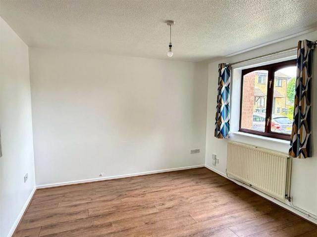 2 bedroom house to rent