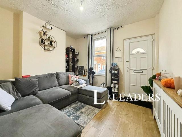 2 bedroom house to rent