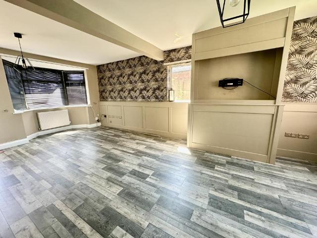 2 bedroom house to rent