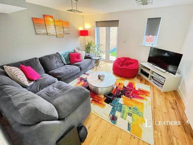 2 bedroom house to rent