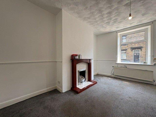 2 bedroom house to rent