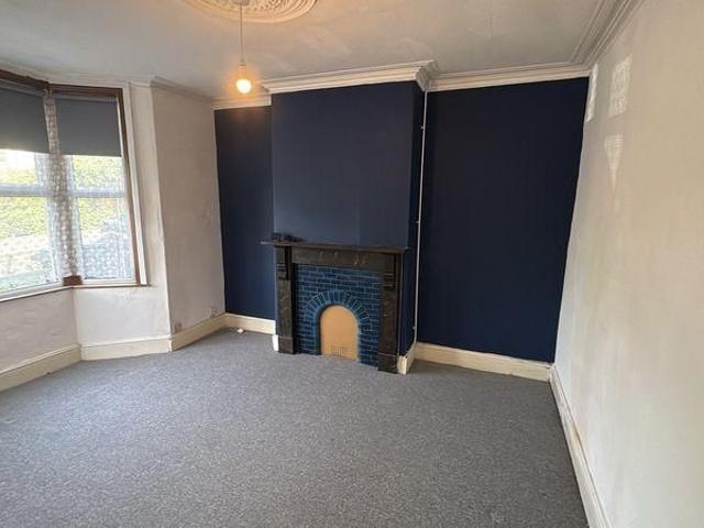 2 bedroom house to rent