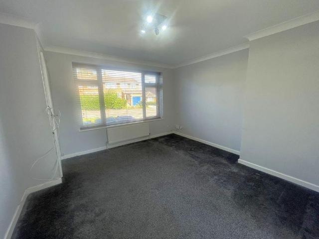 2 bedroom house to rent