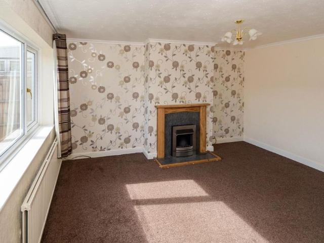 2 bedroom house to rent