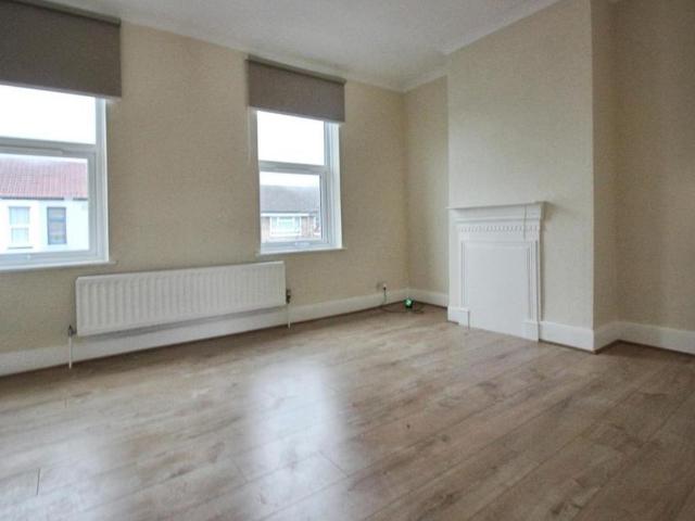2 bedroom house to rent
