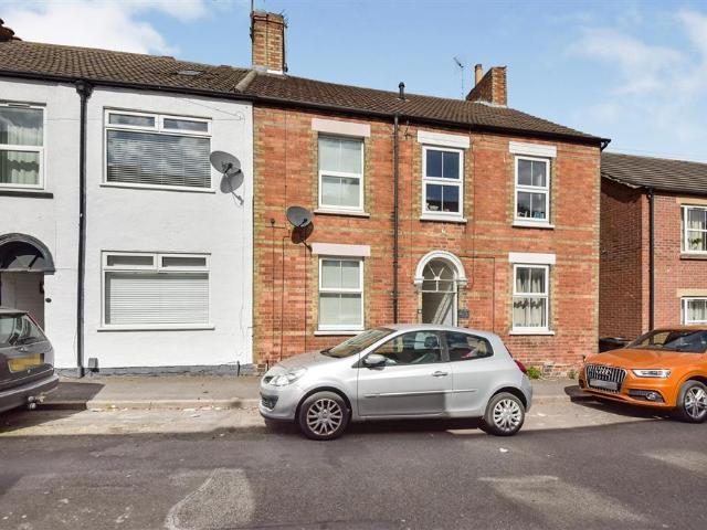 2 bedroom house to rent