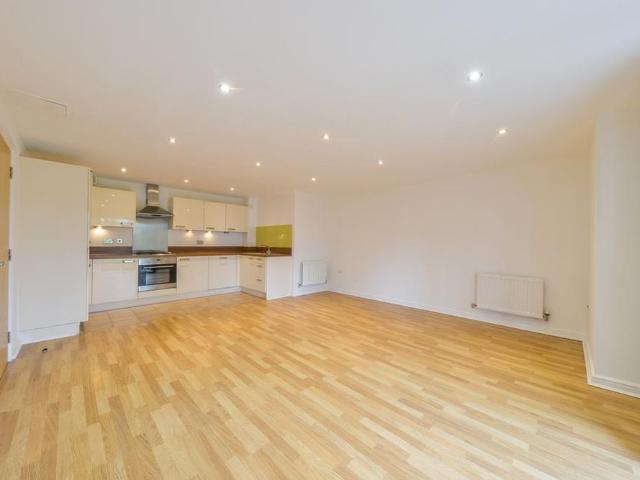 2 bedroom house to rent