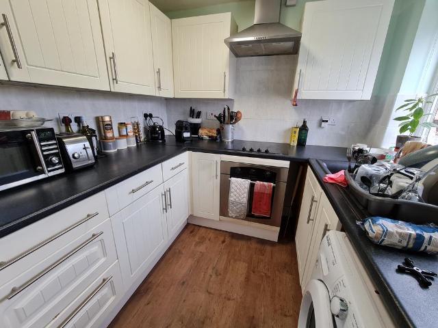 2 bedroom house to rent