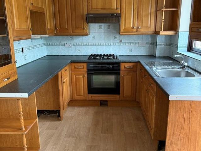2 bedroom house to rent