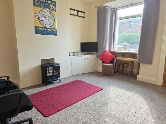 2 bedroom house to rent