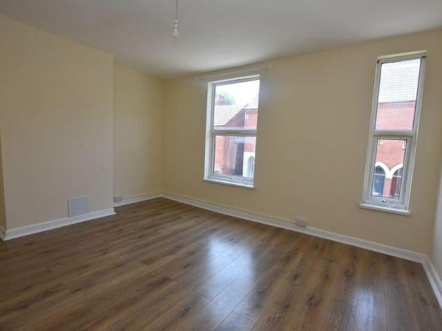 2 bedroom house to rent