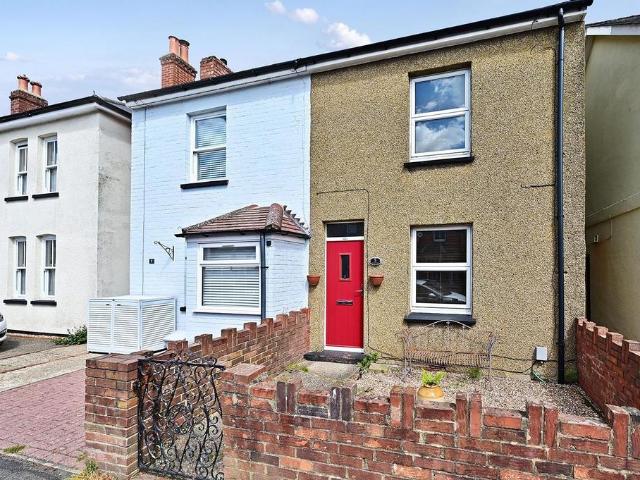 2 bedroom house to rent