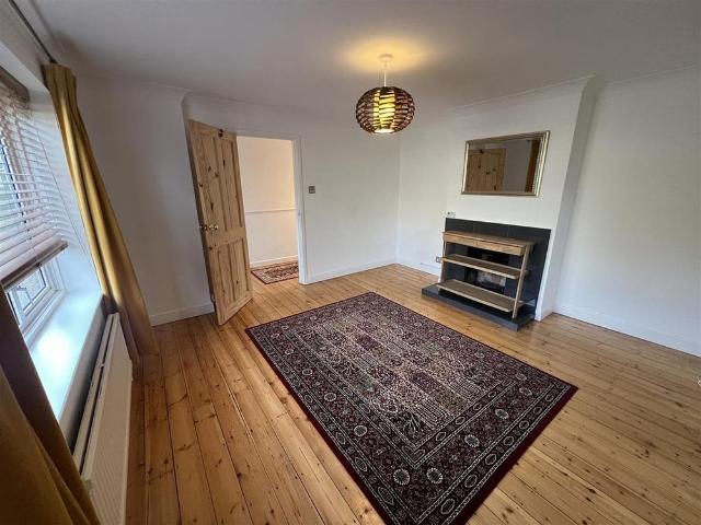2 bedroom house to rent