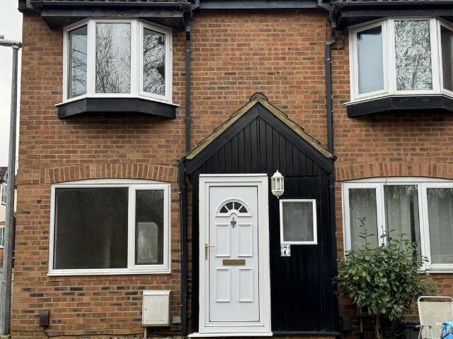 2 bedroom house to rent