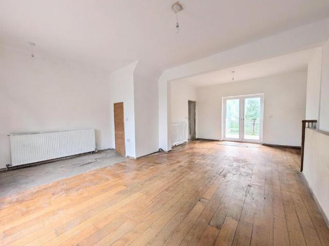 2 bedroom house to rent