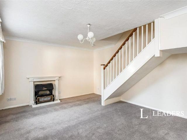 2 bedroom house to rent