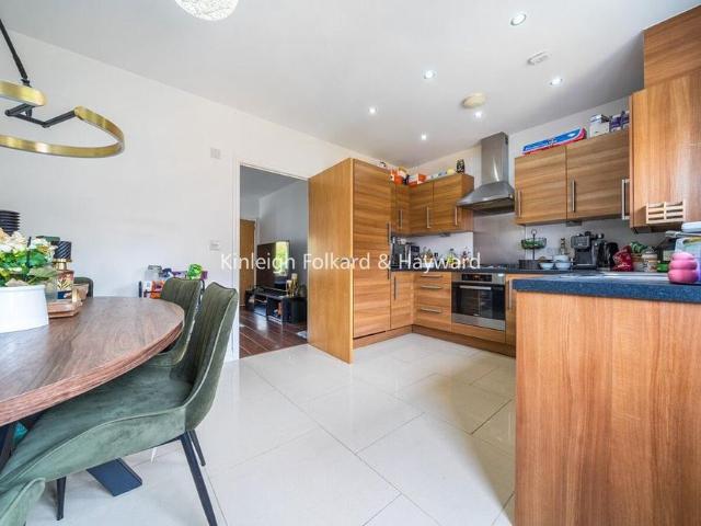 2 bedroom house to rent