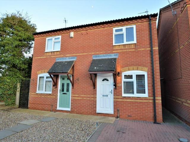2 bedroom house to rent