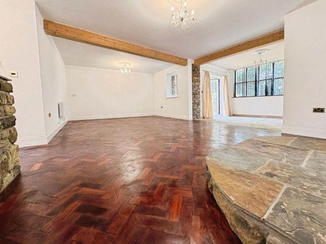 2 bedroom house to rent