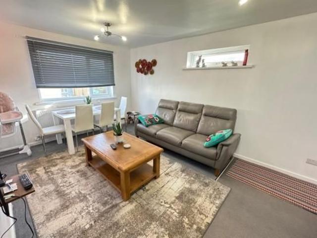 2 bedroom house to rent