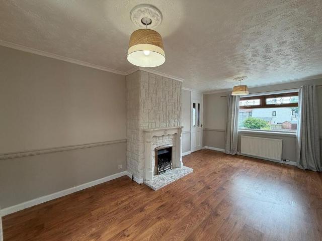 2 bedroom house to rent