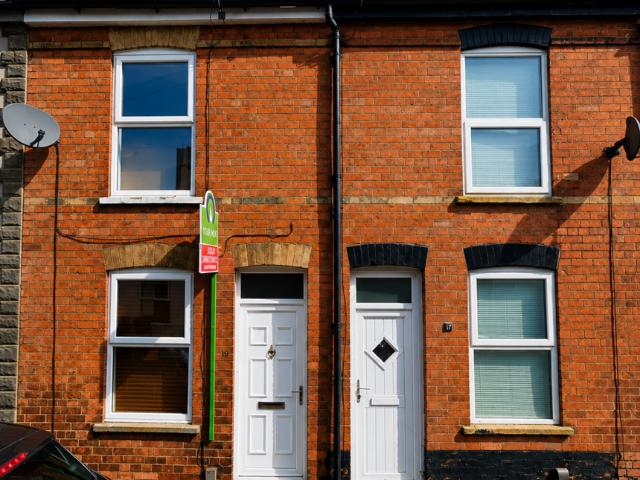 2 bedroom house to rent