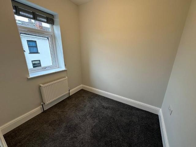 2 bedroom house to rent