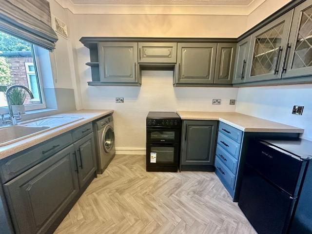 2 bedroom house to rent