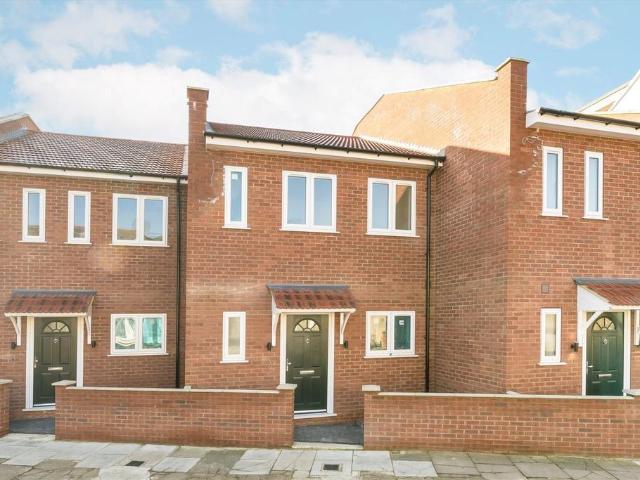 2 bedroom house to rent