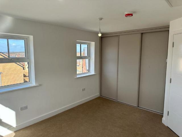2 bedroom house to rent