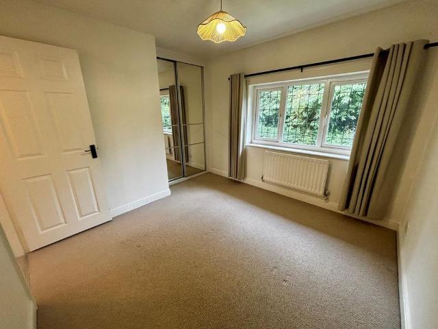 2 bedroom house to rent
