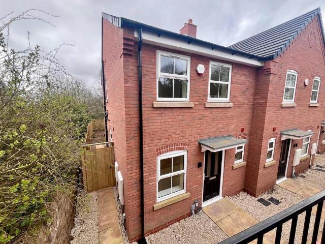 2 bedroom house to rent