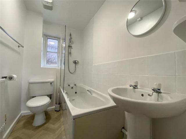 2 bedroom house to rent