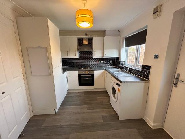 2 bedroom house to rent