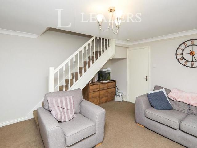 2 bedroom house to rent