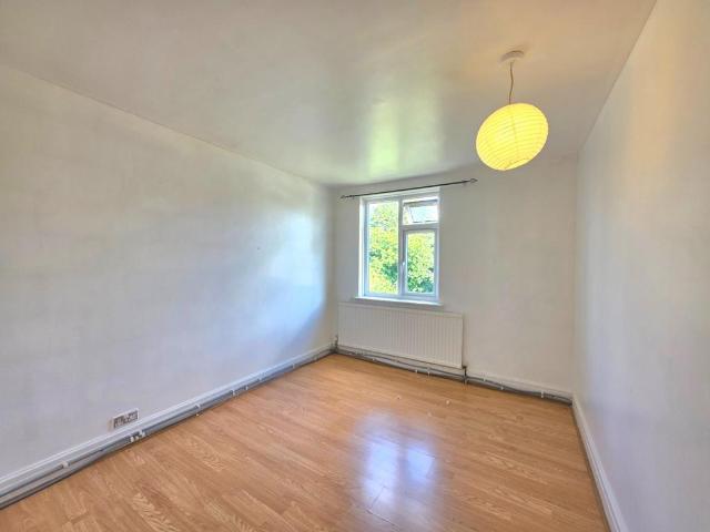 2 bedroom house to rent