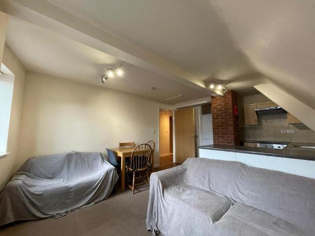 2 bedroom house to rent