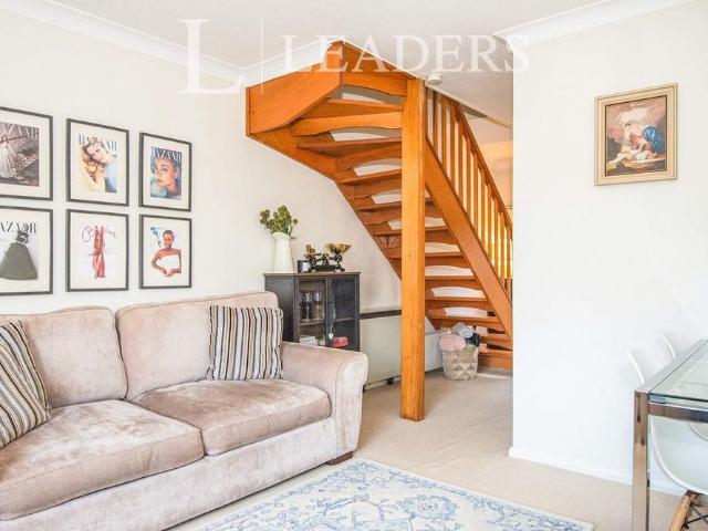 2 bedroom house to rent