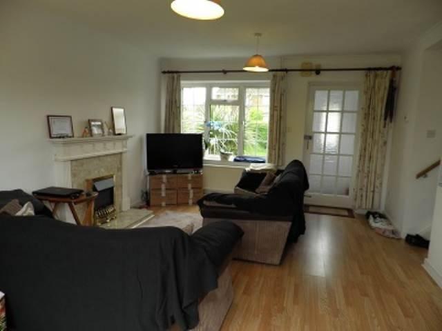 2 bedroom house to rent