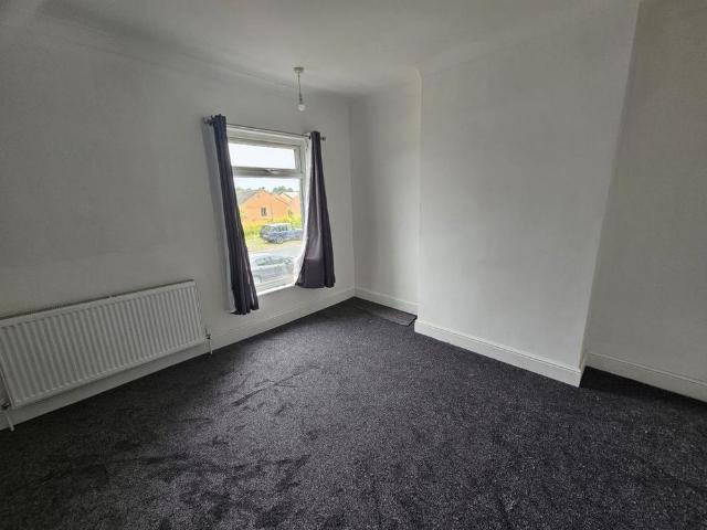 2 bedroom house to rent