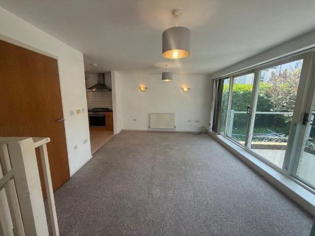 2 bedroom house to rent