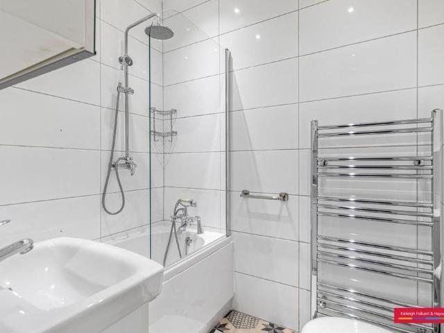 2 bedroom house to rent