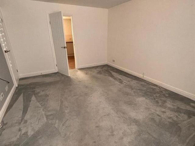 2 bedroom house to rent