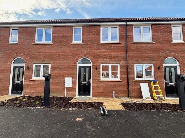 2 bedroom house to rent