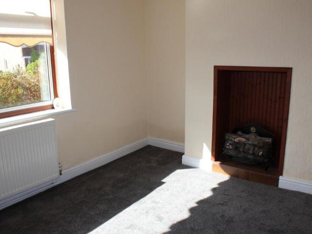 2 bedroom house to rent