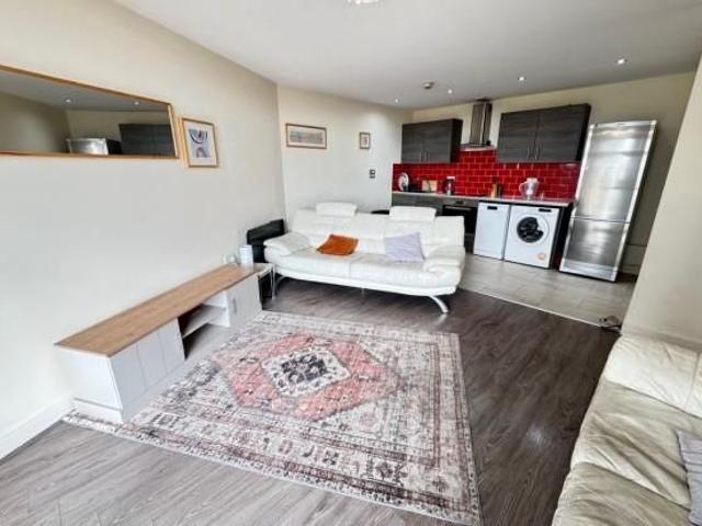 2 bedroom house to rent