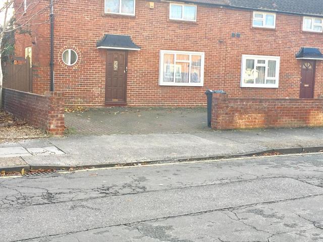 2 bedroom house to rent