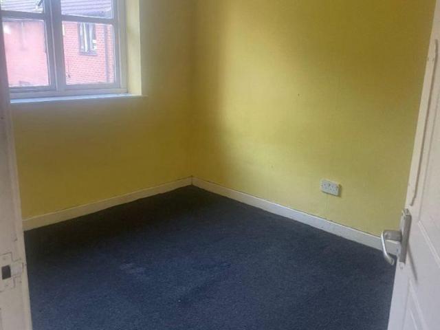 2 bedroom house to rent